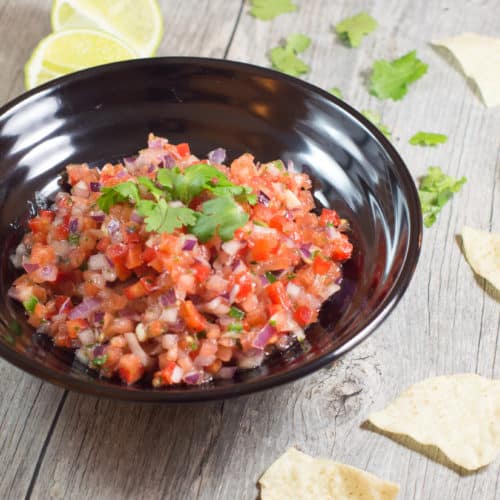 Easy Homemade Salsa Recipe [Vegan] - Watch Learn Eat