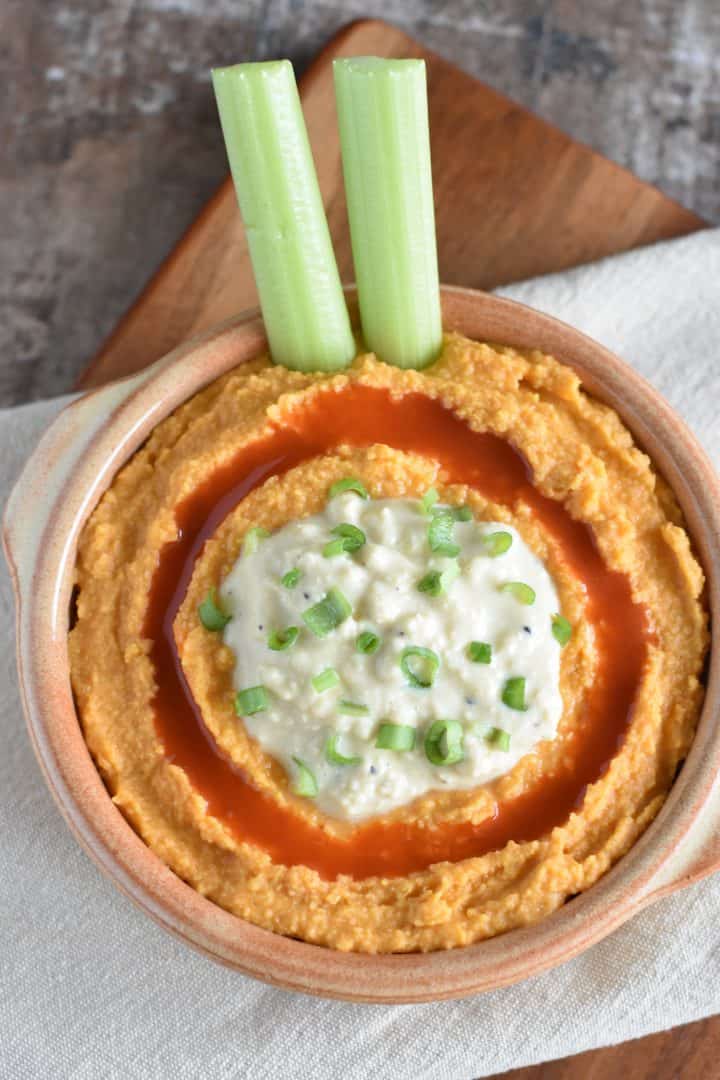 Creamy Vegan Buffalo Blue Cheese Hummus - Watch Learn Eat