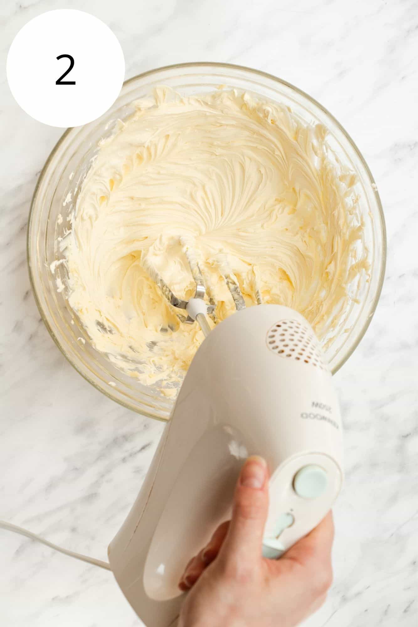 Why Buttercream Curdles And How To Fix It – FitttZee