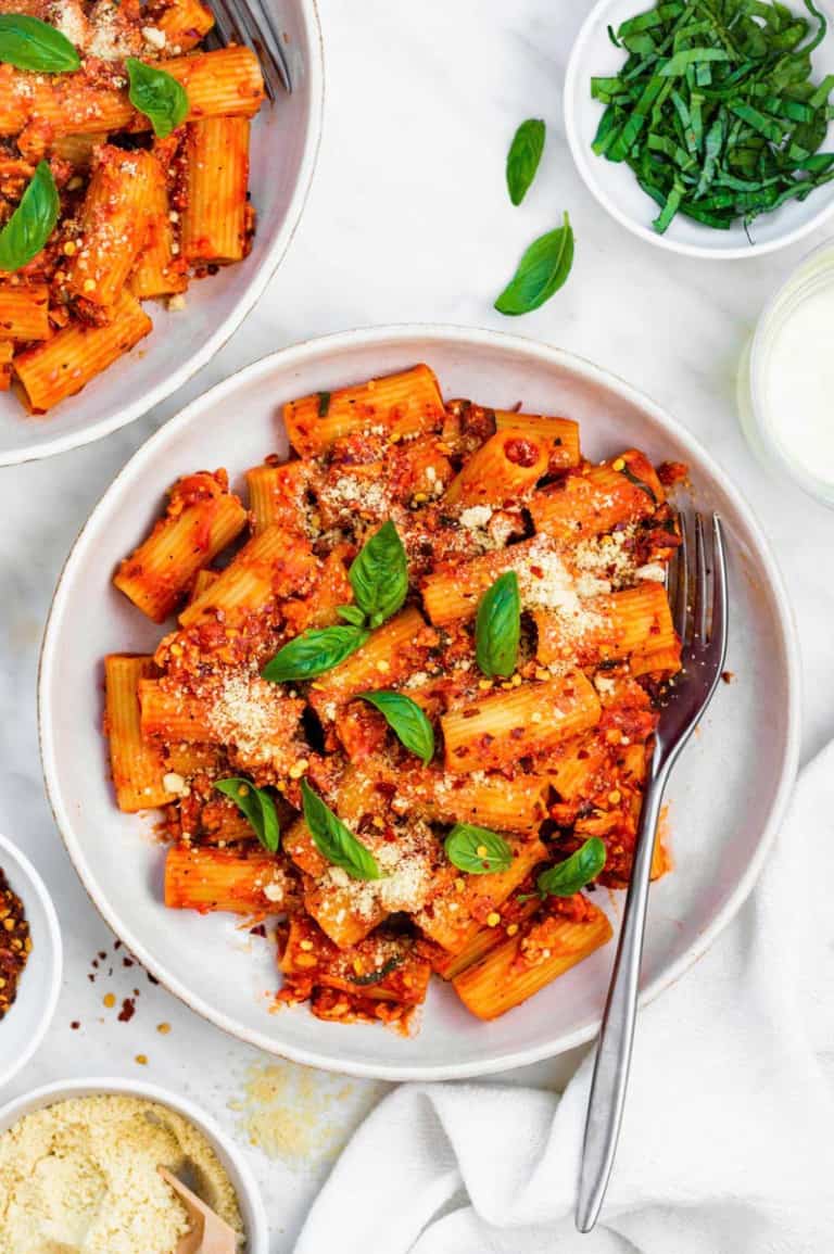Tofu Pasta Recipe with Tomato Sauce (Vegan) - Watch Learn Eat